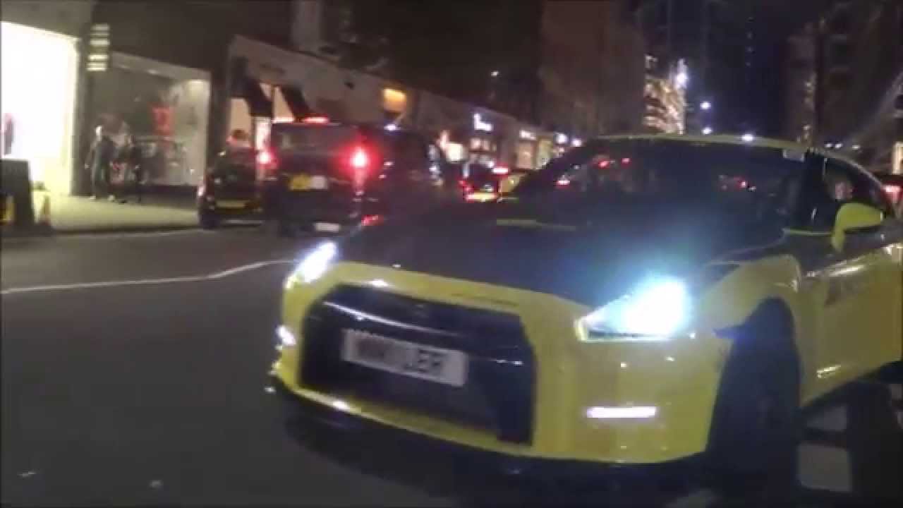 2x MODIFIED Nissan GT-R Racing in London! - YouTube