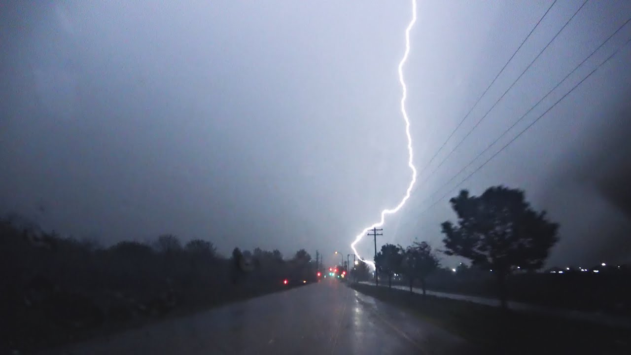 MIDNIGHT LIGHTNING | May 8th, 2023 Central Illinois Severe Storms - YouTube