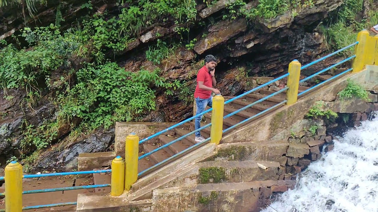 Honnammana Halla Waterfalls - Mullayanagiri Peak , Chikmagalur 4 ...