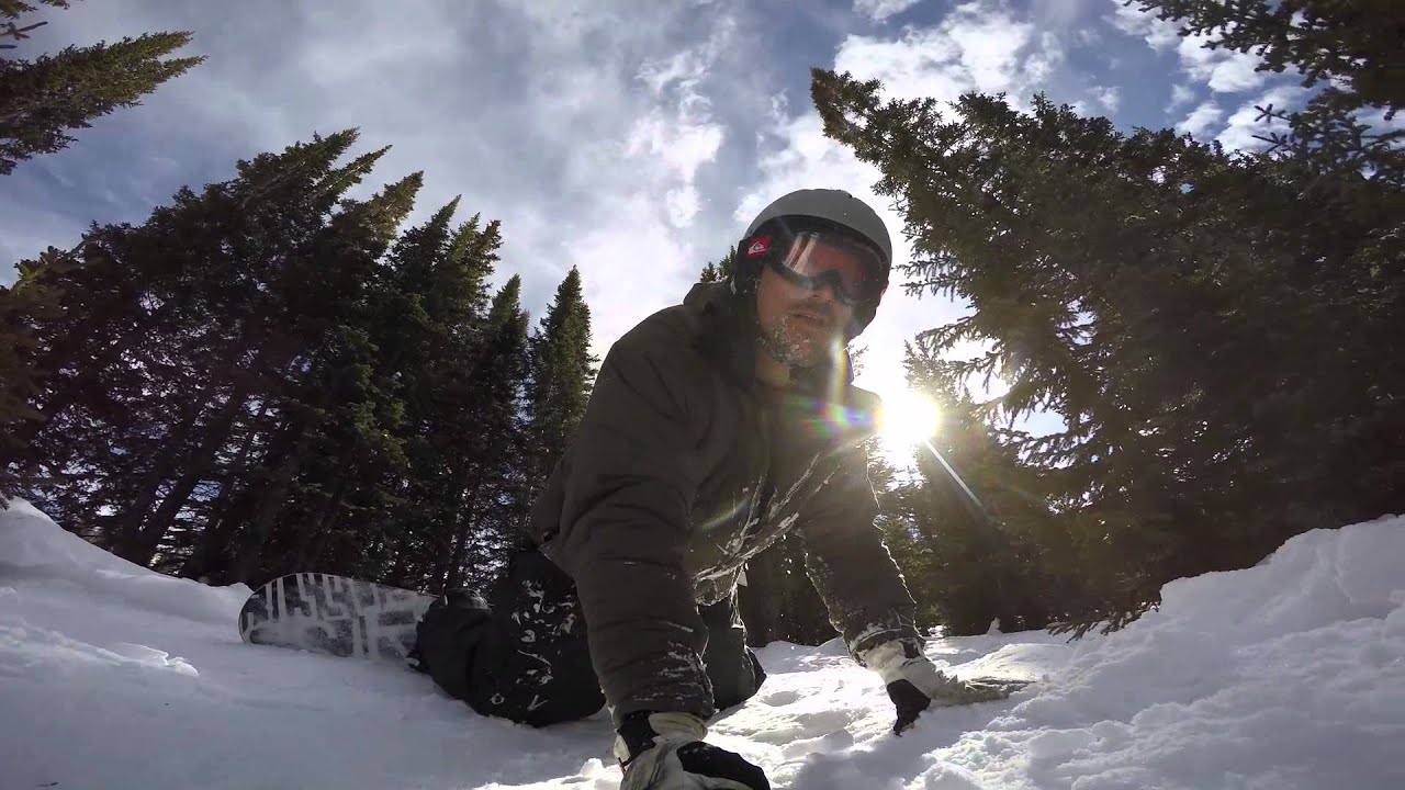 Falling on my snowboard - YouTube