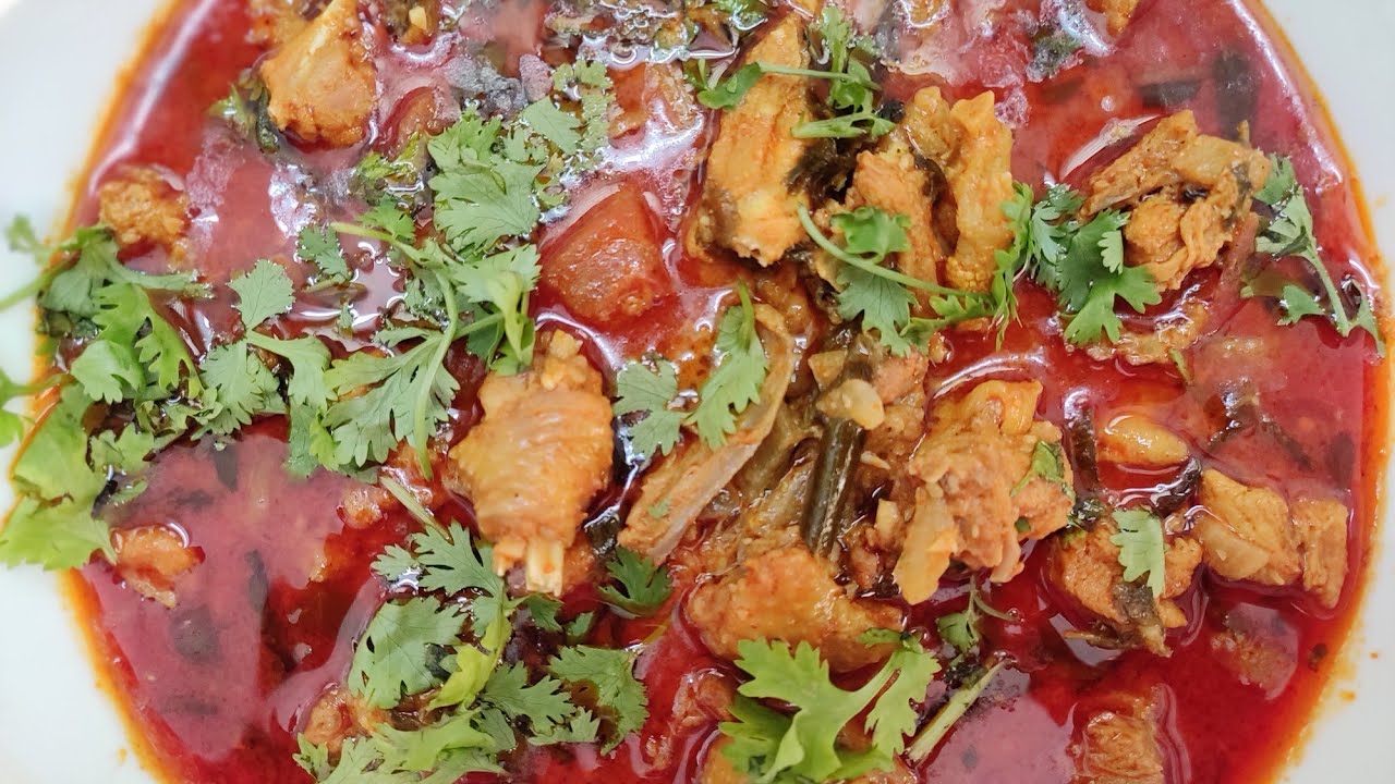 Natu kodi pulusu/Country chicken curry/Desi murgh masala- Village style ...