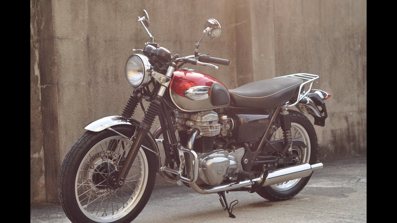 KAWASAKI W650 - YouTube