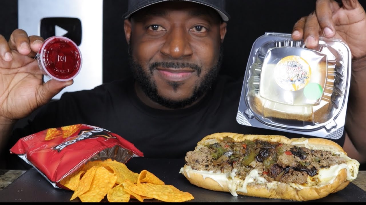 PHILLY CHEESESTEAK, NACHO CHEESE DORITOS & STRAWBERRY CHEESECAKE ...