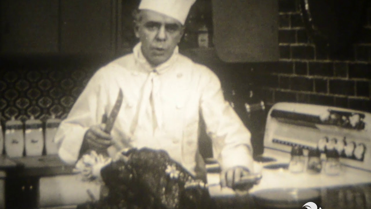 How to Carve a Turkey (1952) - YouTube