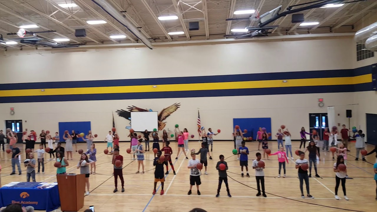 Blue Academy 2018 - 6th Grade - YouTube