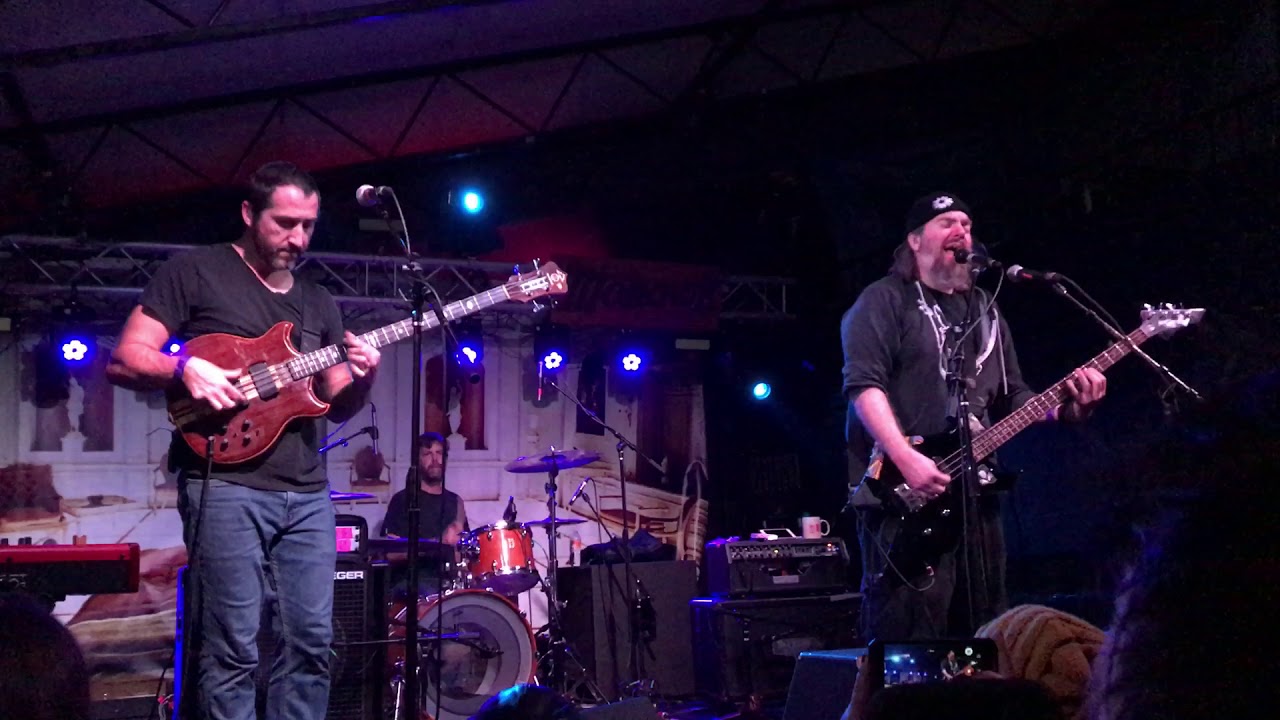 Pinback - Loro (Clip) @ Mohawk, Austin, TX (2018) - YouTube