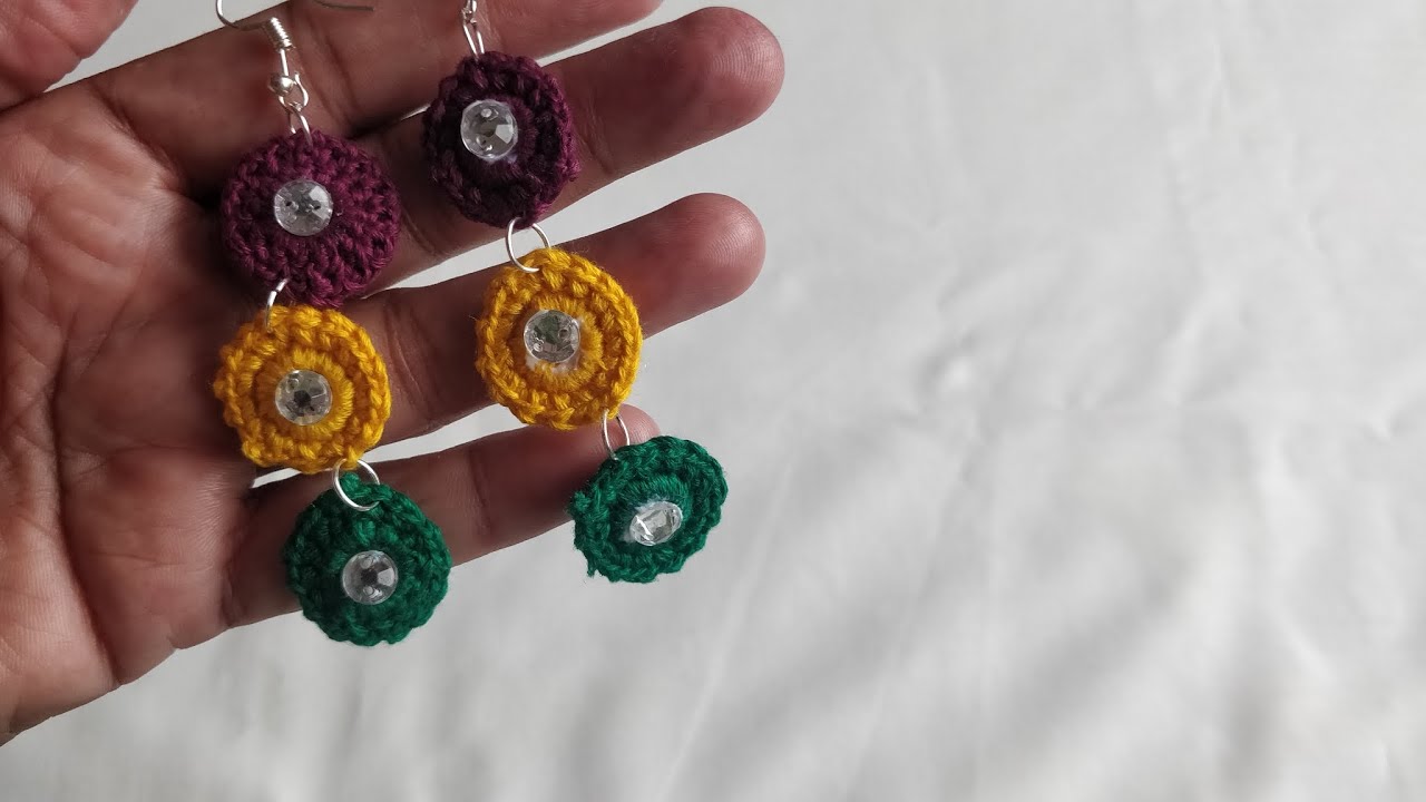 super easy and cute crochet Earrings - YouTube