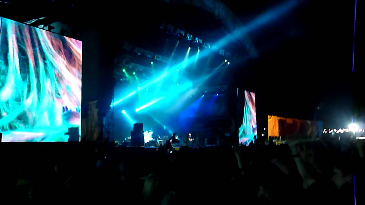 Everlong - Foo Fighters live Oxegen 2011 - YouTube