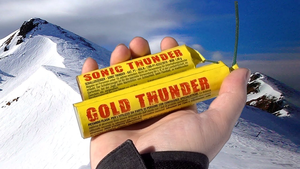 Sonic Thunder VS Gold Thunder - YouTube