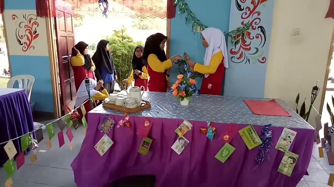 PERSEDIAAN SAMBUTAN RAIKAN AIDILFITRI SMK SENALING 2018 - YouTube