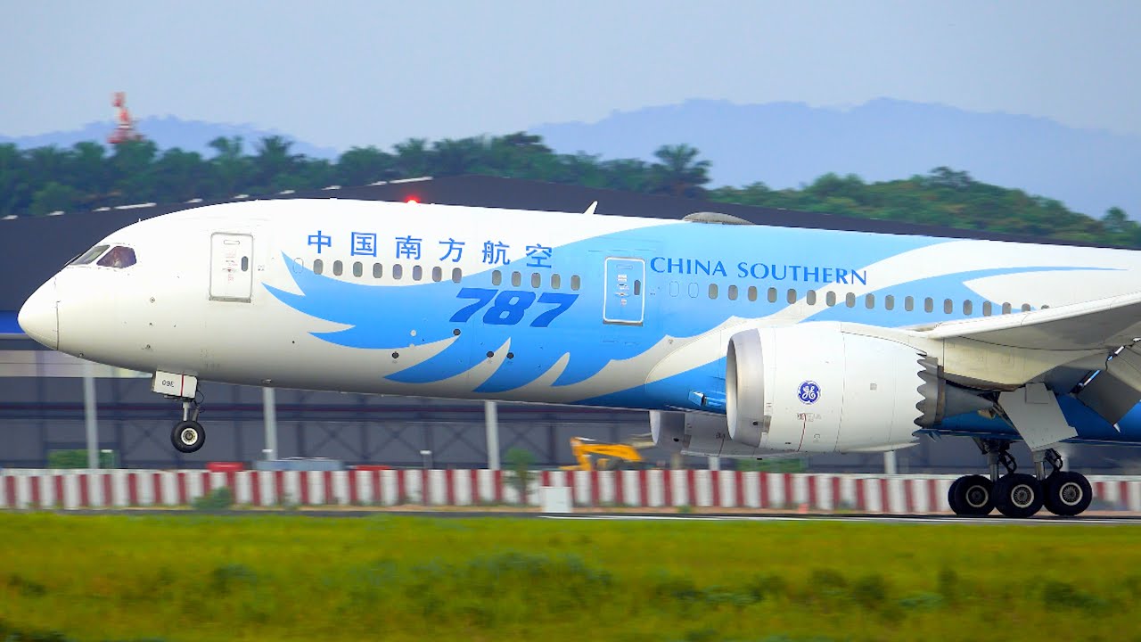 20 MINUTES of GREAT LANDINGS COMPILATION at Kuala Lumpur International ...