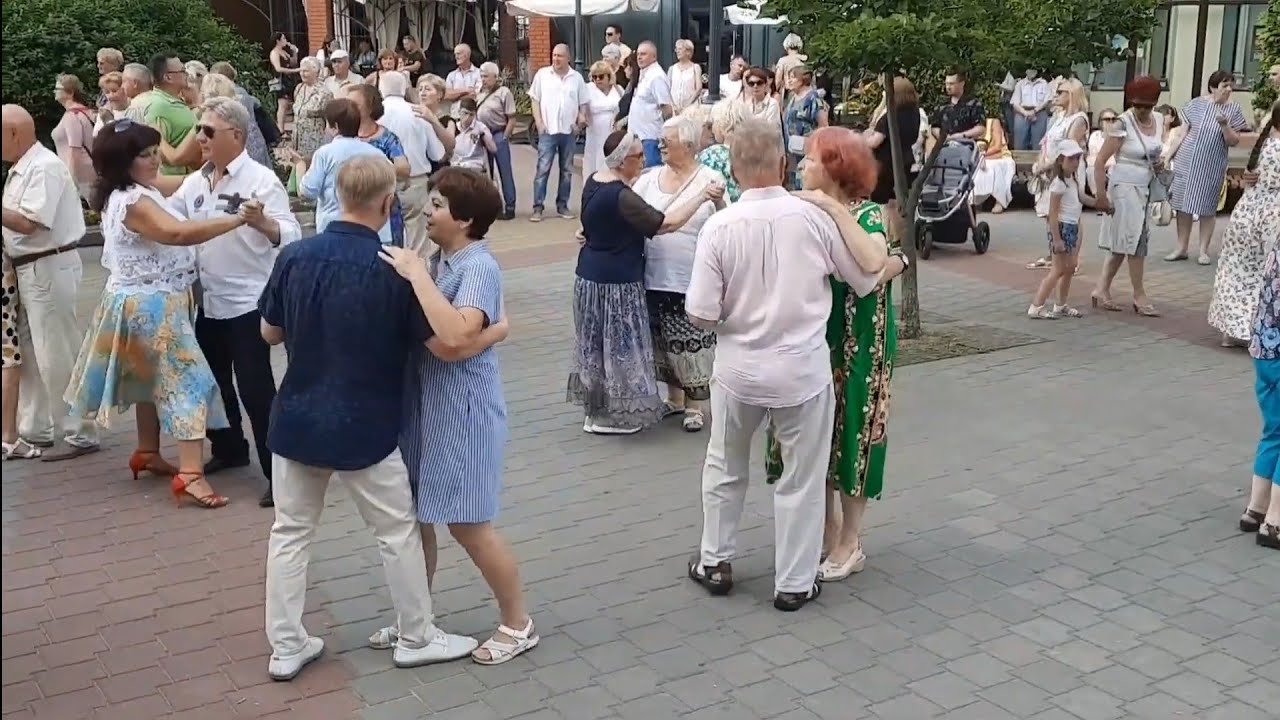 Раскрась Свой День ТАНЦАМИ! - YouTube