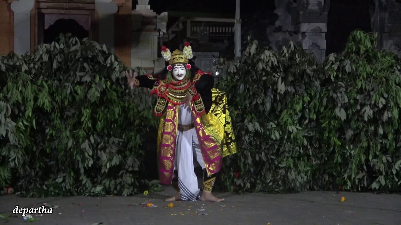 The Mask Dance (Jauk and Dalem Mask Dance) - YouTube