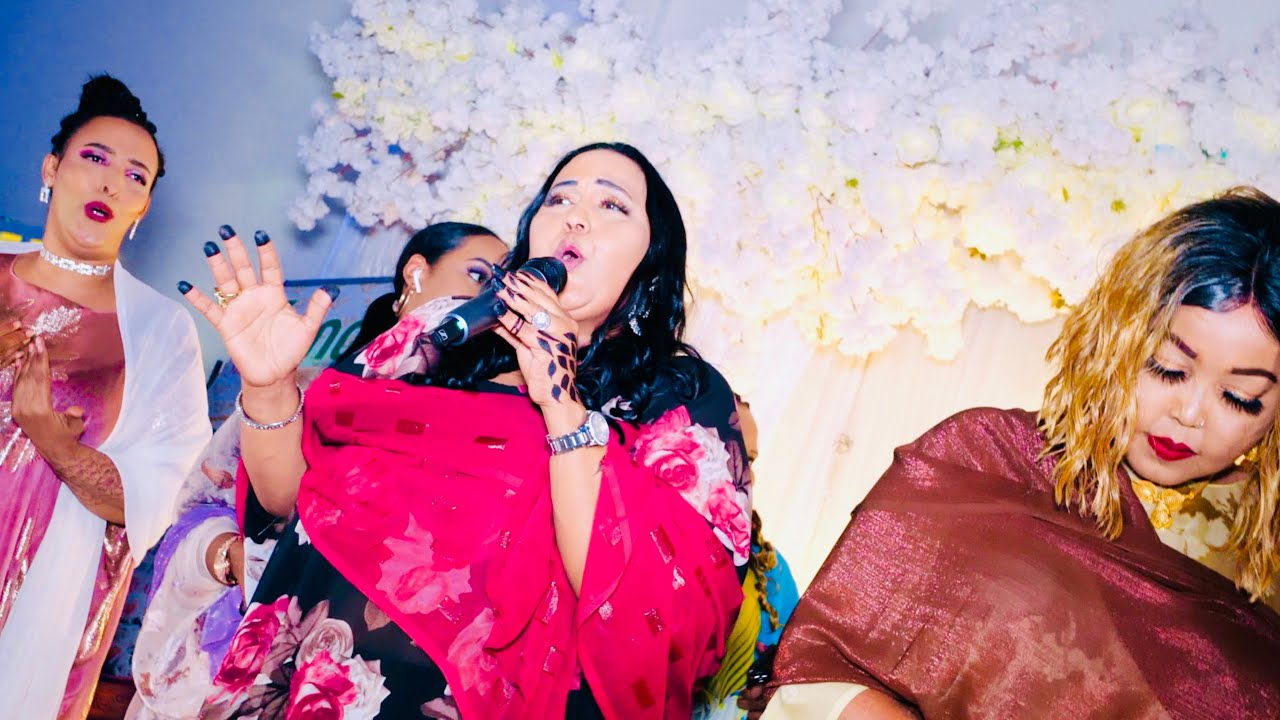 DEEQA AHMED HEES SHIDAN OO JACEYL AH :XAFDALA SOO DHAWAYNTA DEEQA AHMED ...