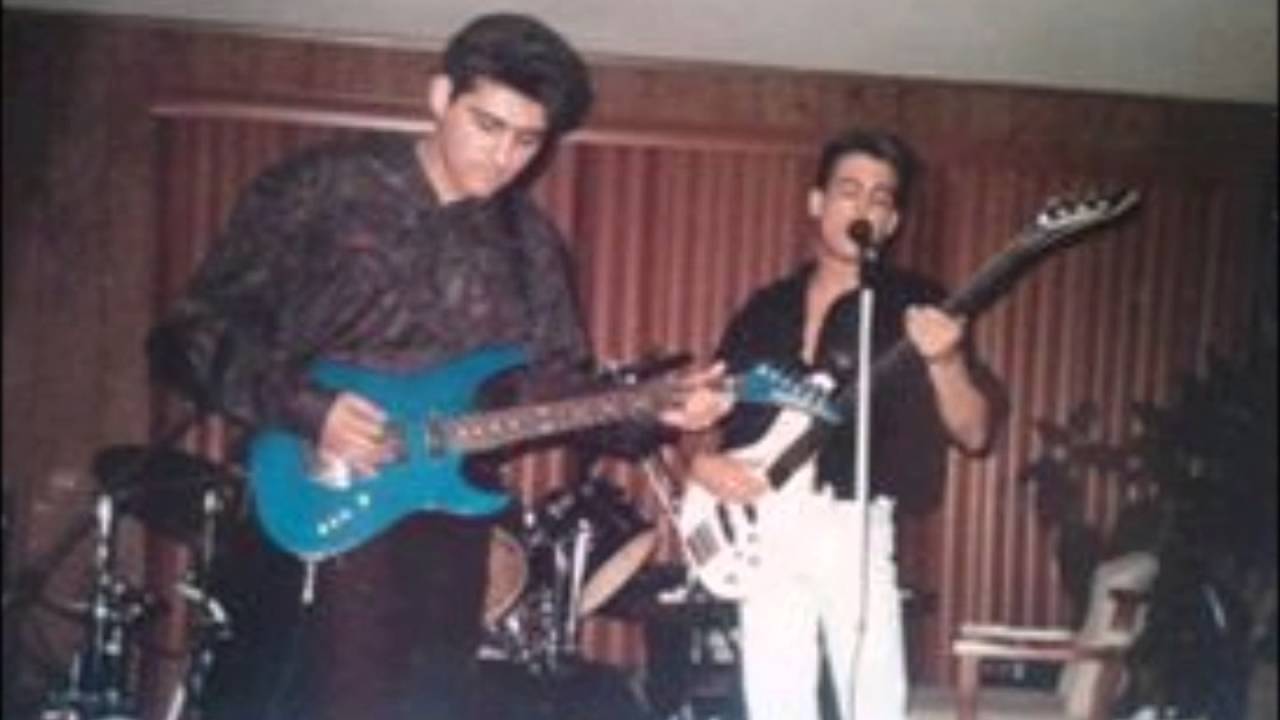 Johnny n James - YouTube