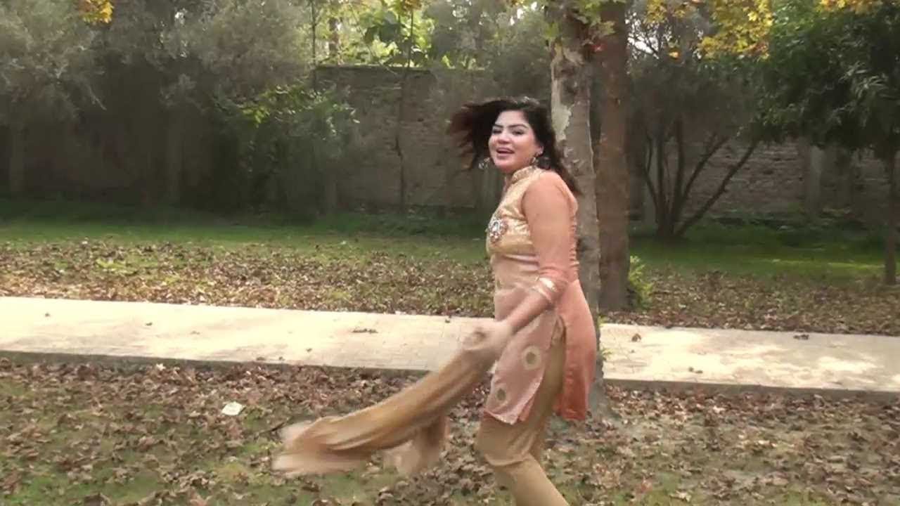 Alisha Ali Beautiful Dance In Song Making Of Drama - YouTube