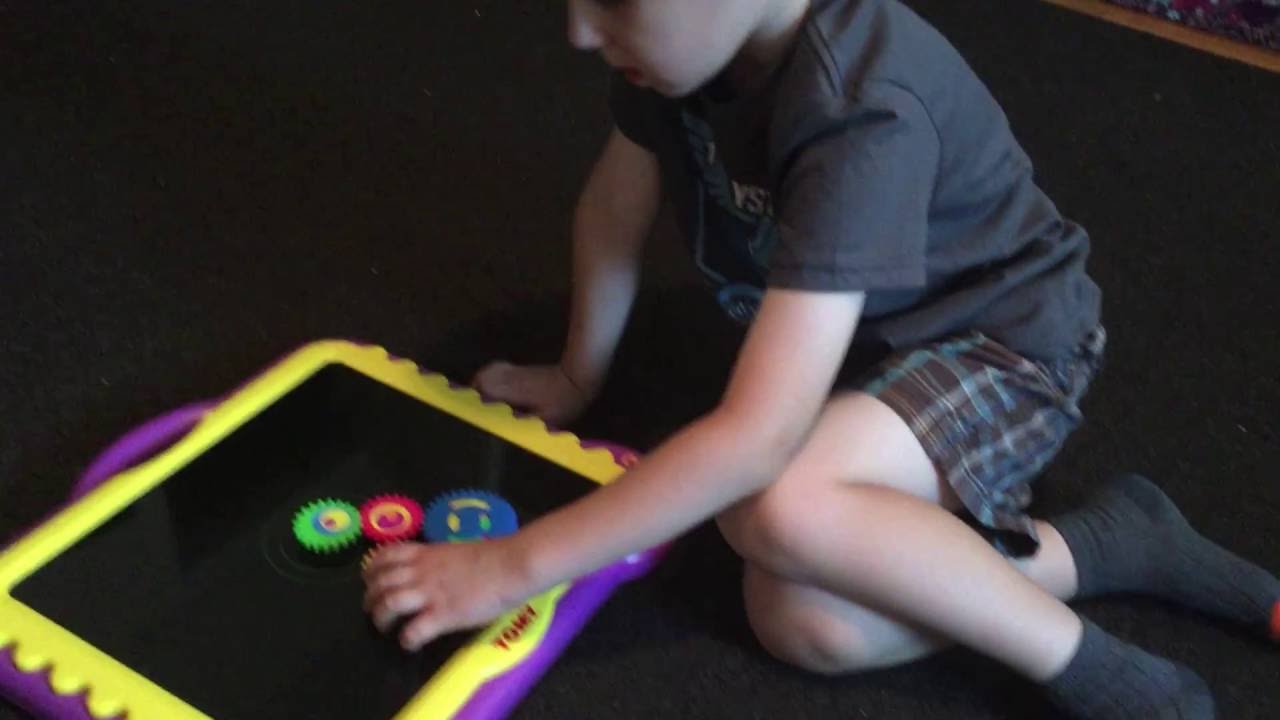 Learning to use his new gear toy - YouTube