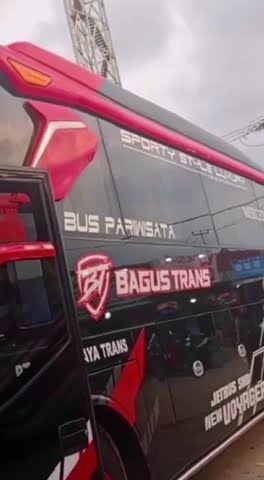 CINEMATIK BUS BAGUS trans SHE BULE di gunung jati Cirebon #basuri # ...