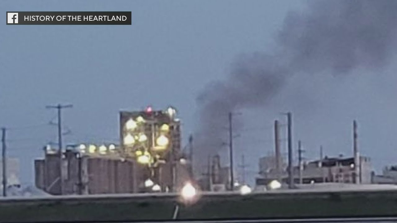 Several employees injured in explosion at ADM plant in Decatur - YouTube
