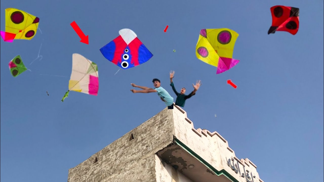 ye kata kite caught kiters rnning for big eyes yelleow kite patanbazzzz ...