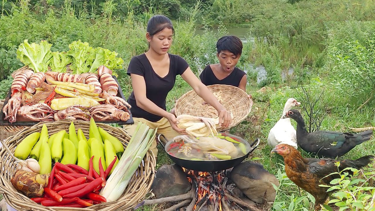 Catch and cook duck for jungle food, Chicken soup with hot chili so ...