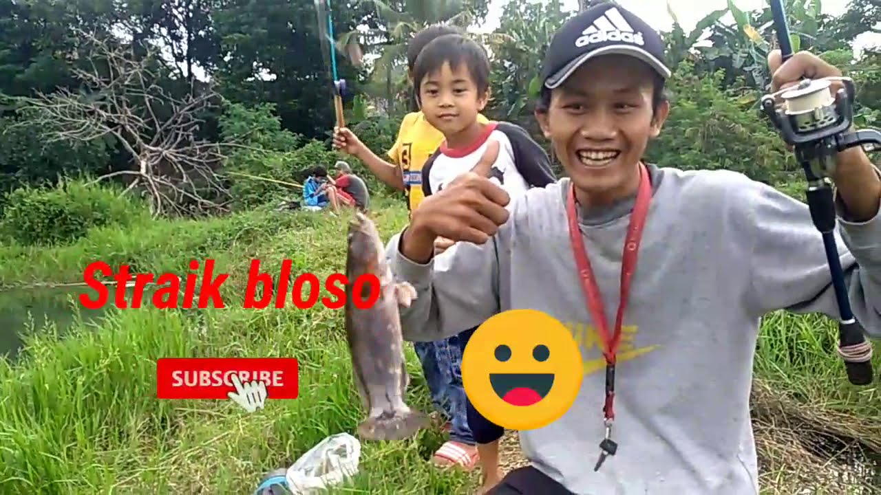 Mancing sore bersama teman group - YouTube