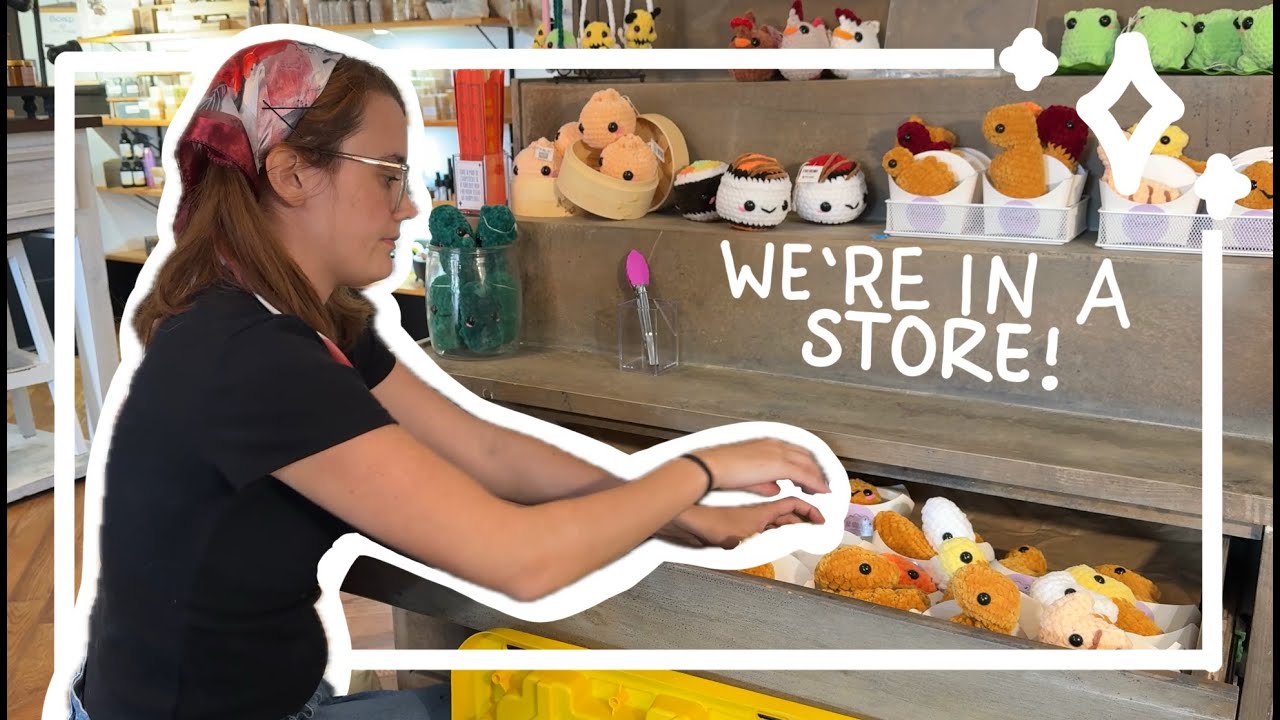We're in a STORE! Come help me set up - YouTube