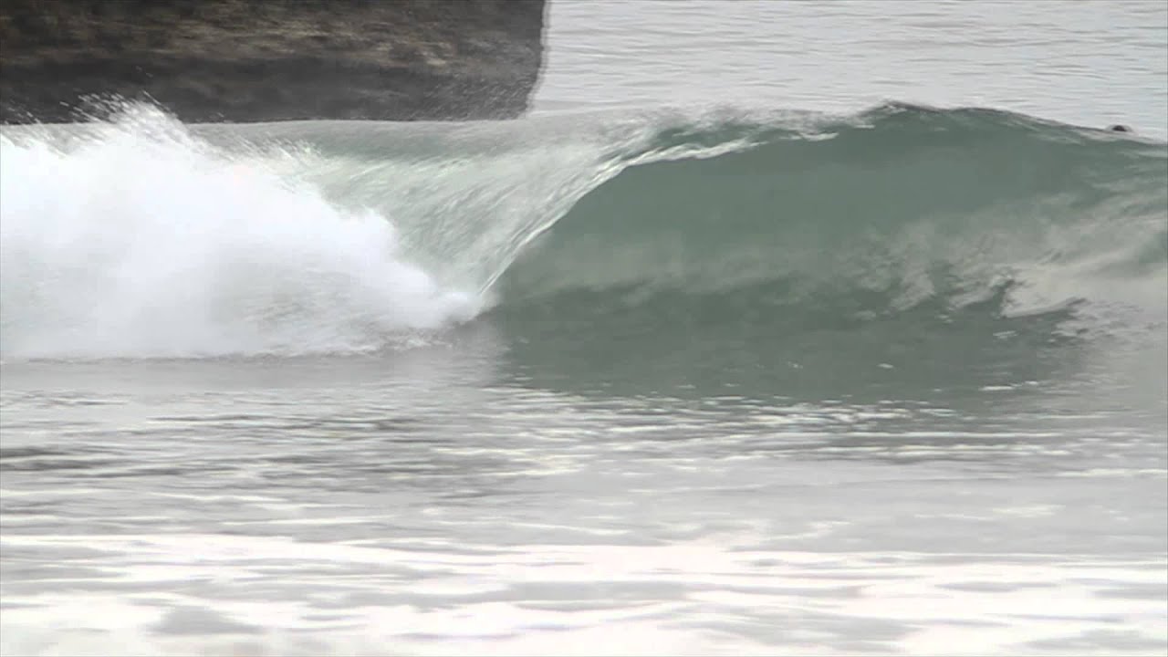 Surfing Santa Cruz -- Morning Dust Off (5'11" Duster model) - YouTube