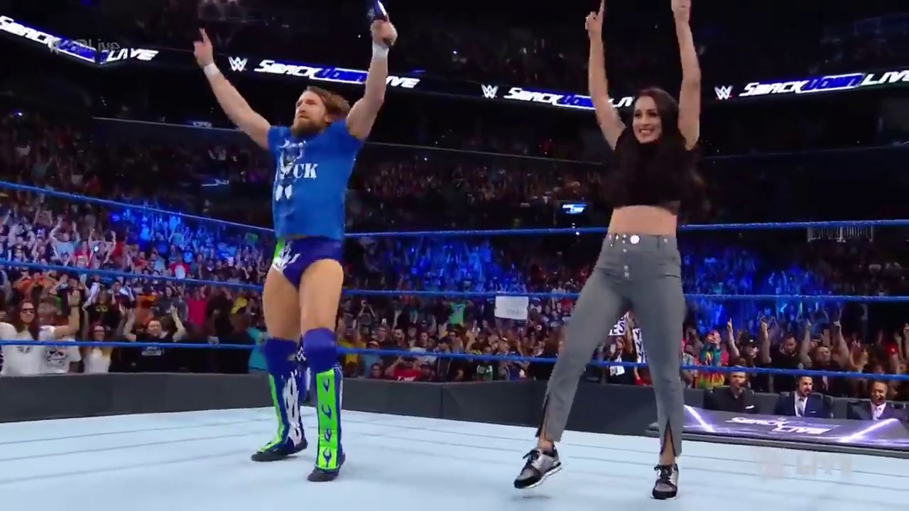 Wwe roman ring 2018 fight - YouTube