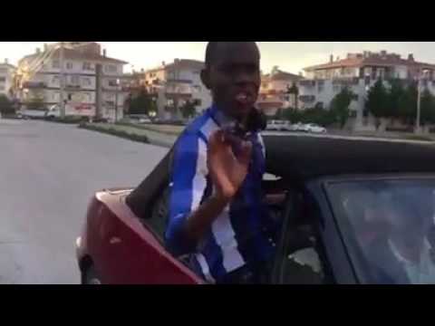 Çorumlu Amir titretiriz anam