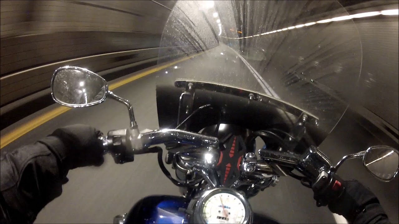 Yamaha Vstar 650 Road Burner exhaust - YouTube