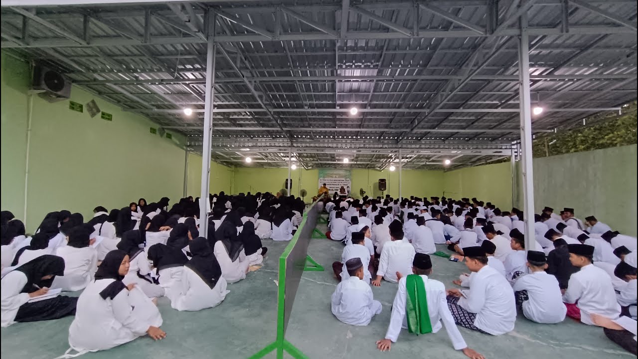 Prof. Dr. Habib Aidrus bin Abdullah Al idrus Tamu Mulia dari Tarim Haro ...