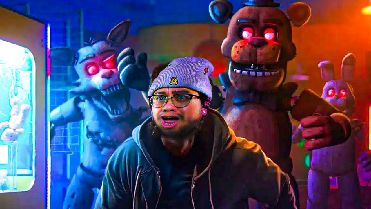 first time playing fnaf (ONLY ON TWITCH) - YouTube