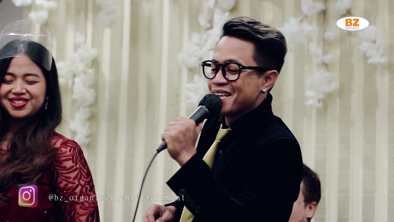 Honne - Day 1 | Cover by BZ Entertaiment (Singer : Boni & Ajeng) - YouTube