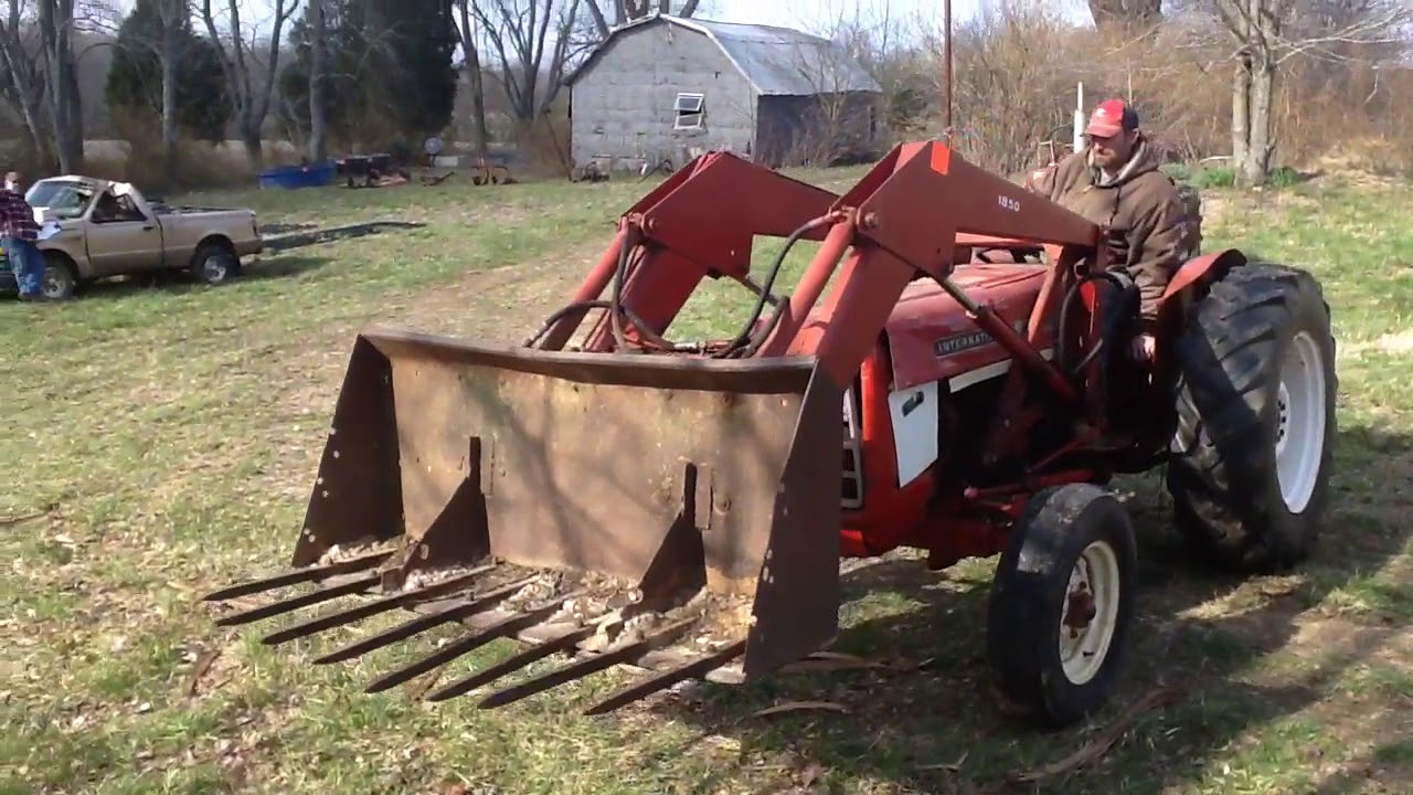 IH 354 diesel tractor with 1850 loader - YouTube