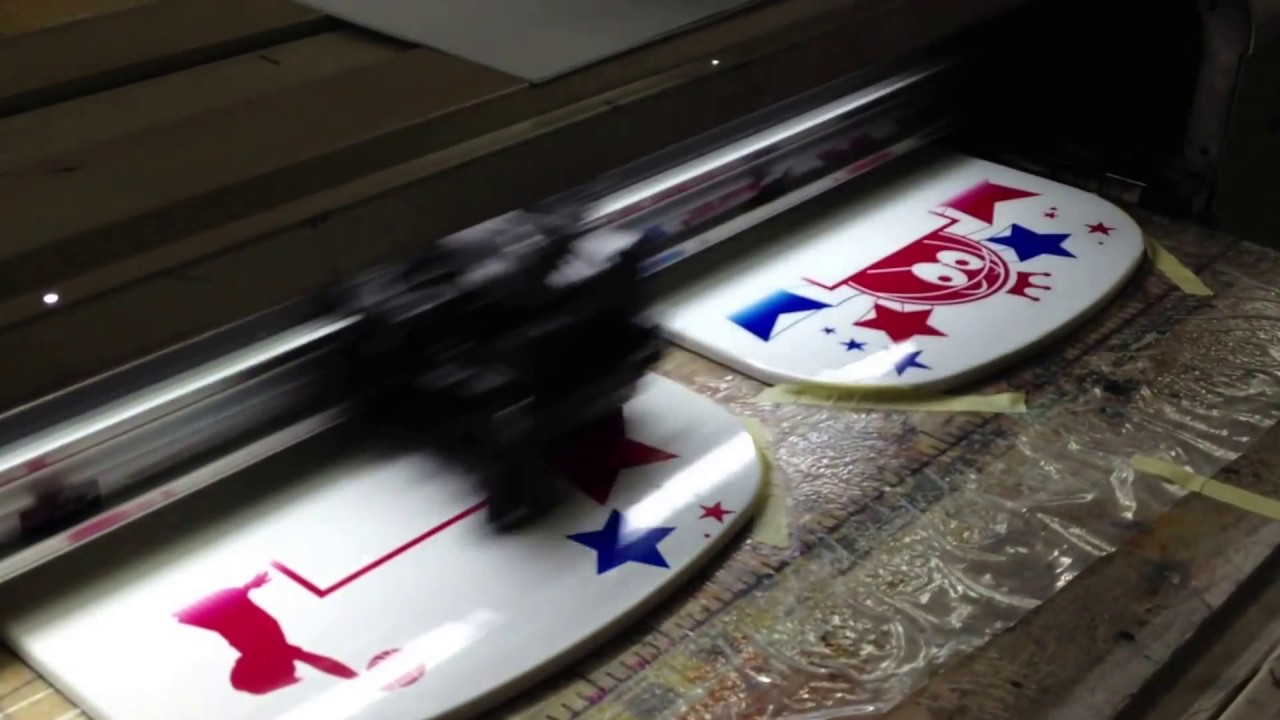 Plastic printing machine, print plastic with digital printer - YouTube