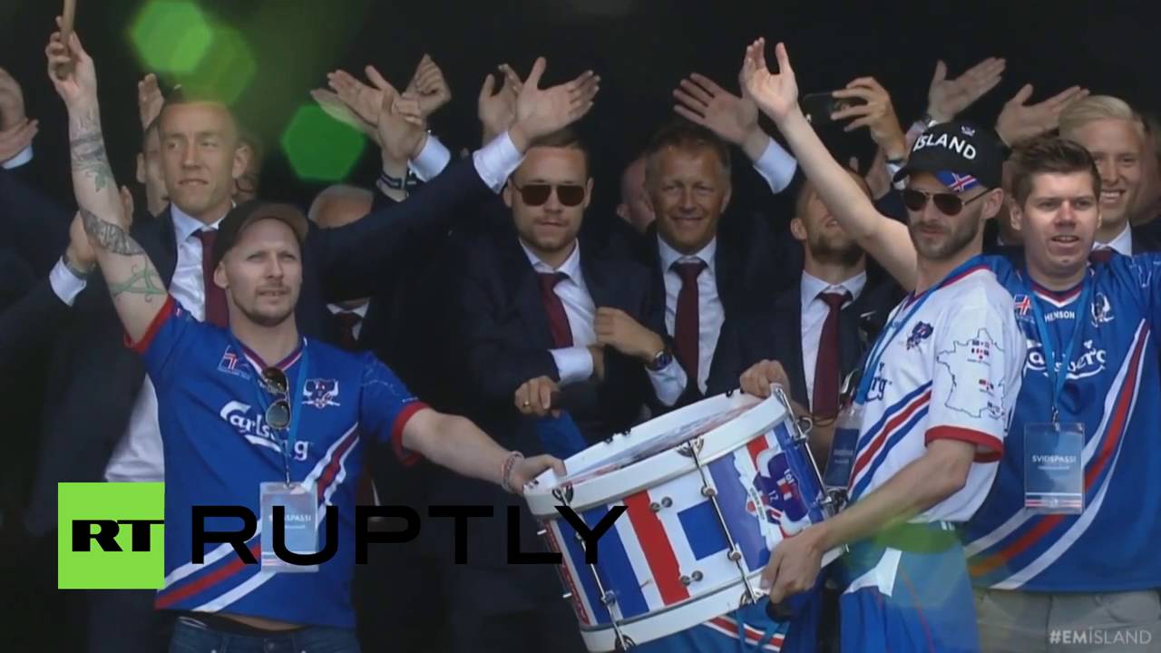 Viking War Chant - YouTube