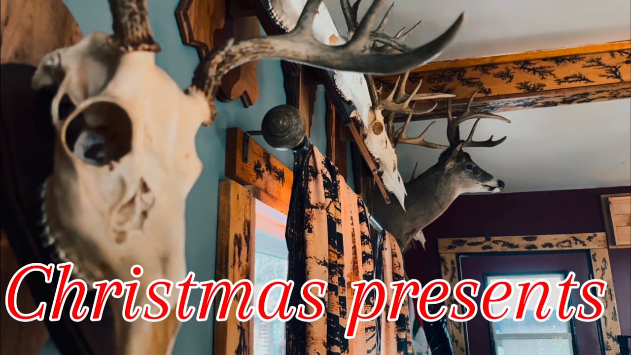 Christmas Presents. A comfy Studios original short film - YouTube