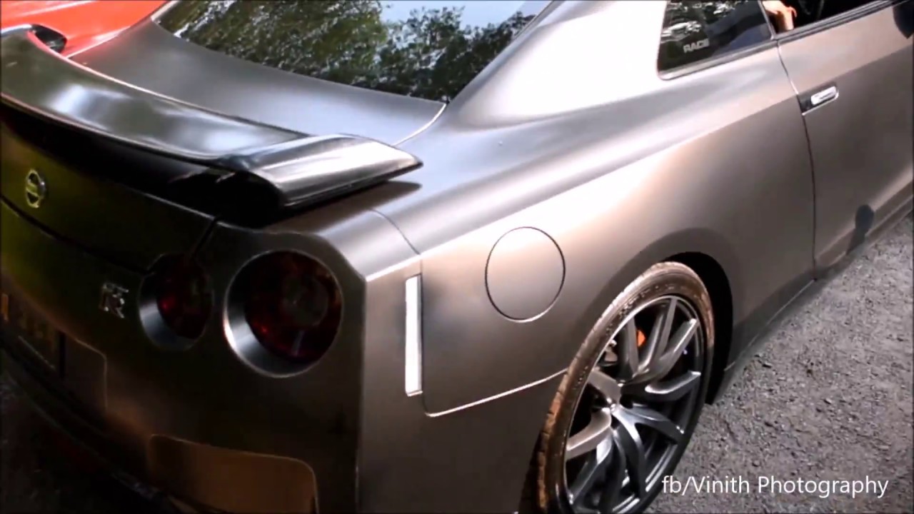 Lamborghini vs Nissan GT-R Loud REVS at a Super Car Meet!! - YouTube