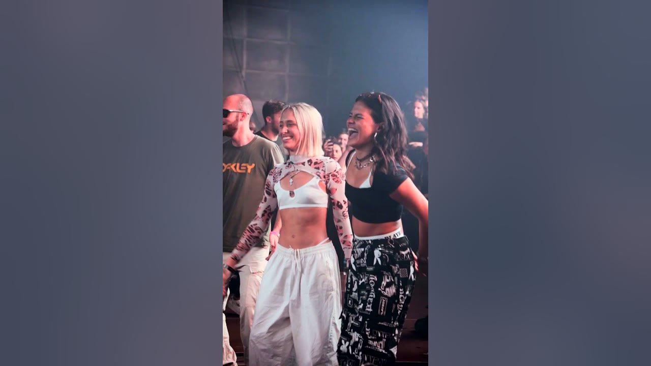 Unreal ADE Dotty & Novah #techno #festival #rave #hardtechno - YouTube