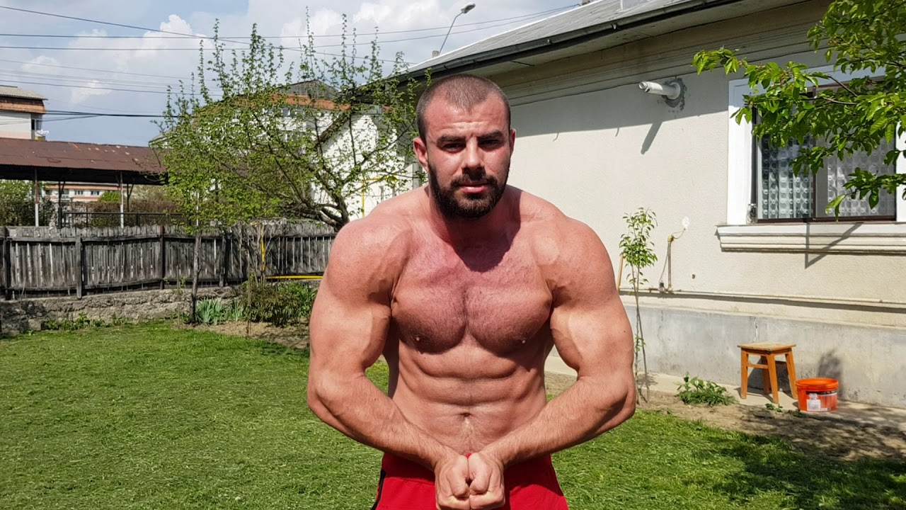Muscle God Flexing Muscle shows on cam - YouTube