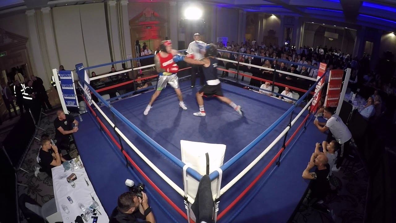 Ultra White Collar Boxing | Brighton | Craig VS Steve - YouTube