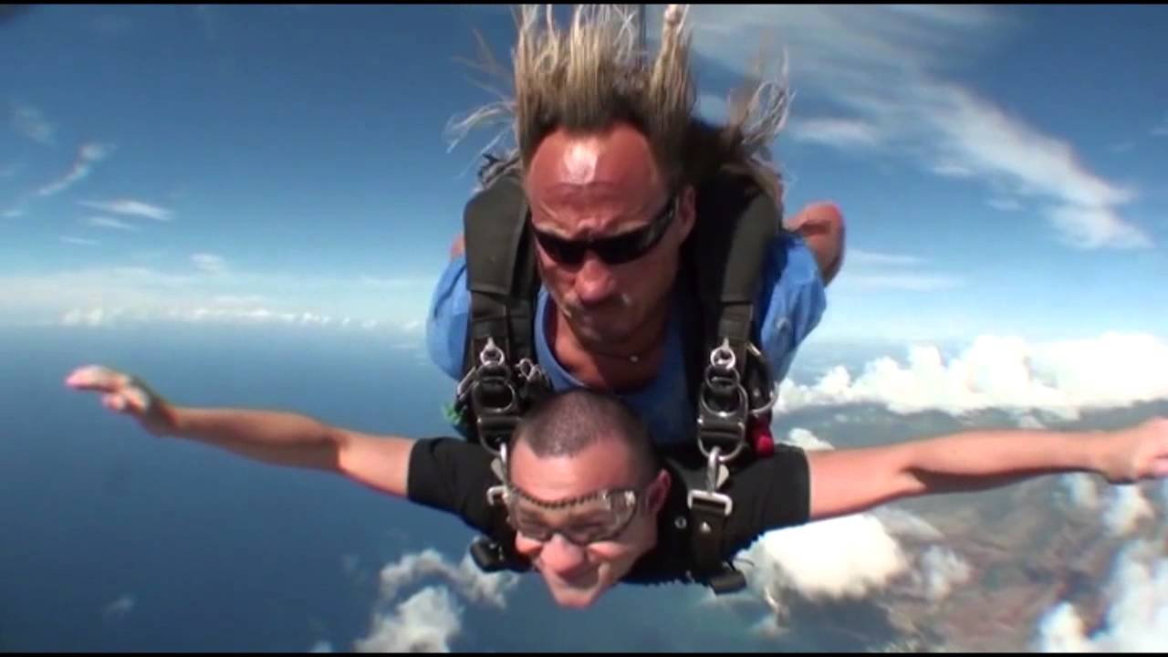 Alessandro Lombardo - 'Skydive in Honolulu, Hawaii GoPro' - YouTube