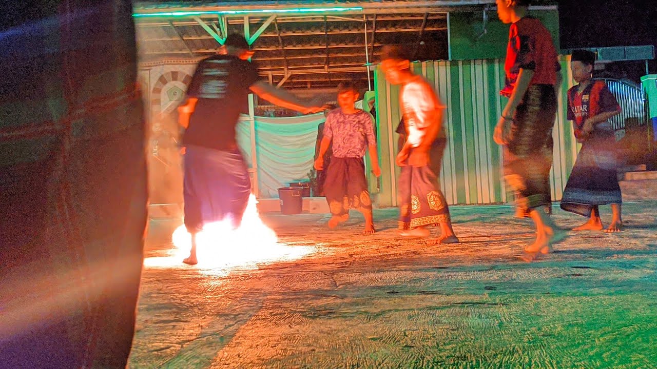 tendangan api 🔥 santri Gus Maksum ‎@kangsantri_1997 (2) - YouTube