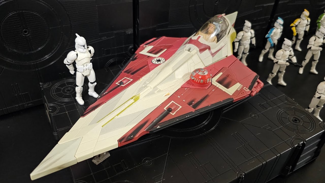 Obi-Wan Kenobi's Jedi Starfighter Attack of the Clones - YouTube