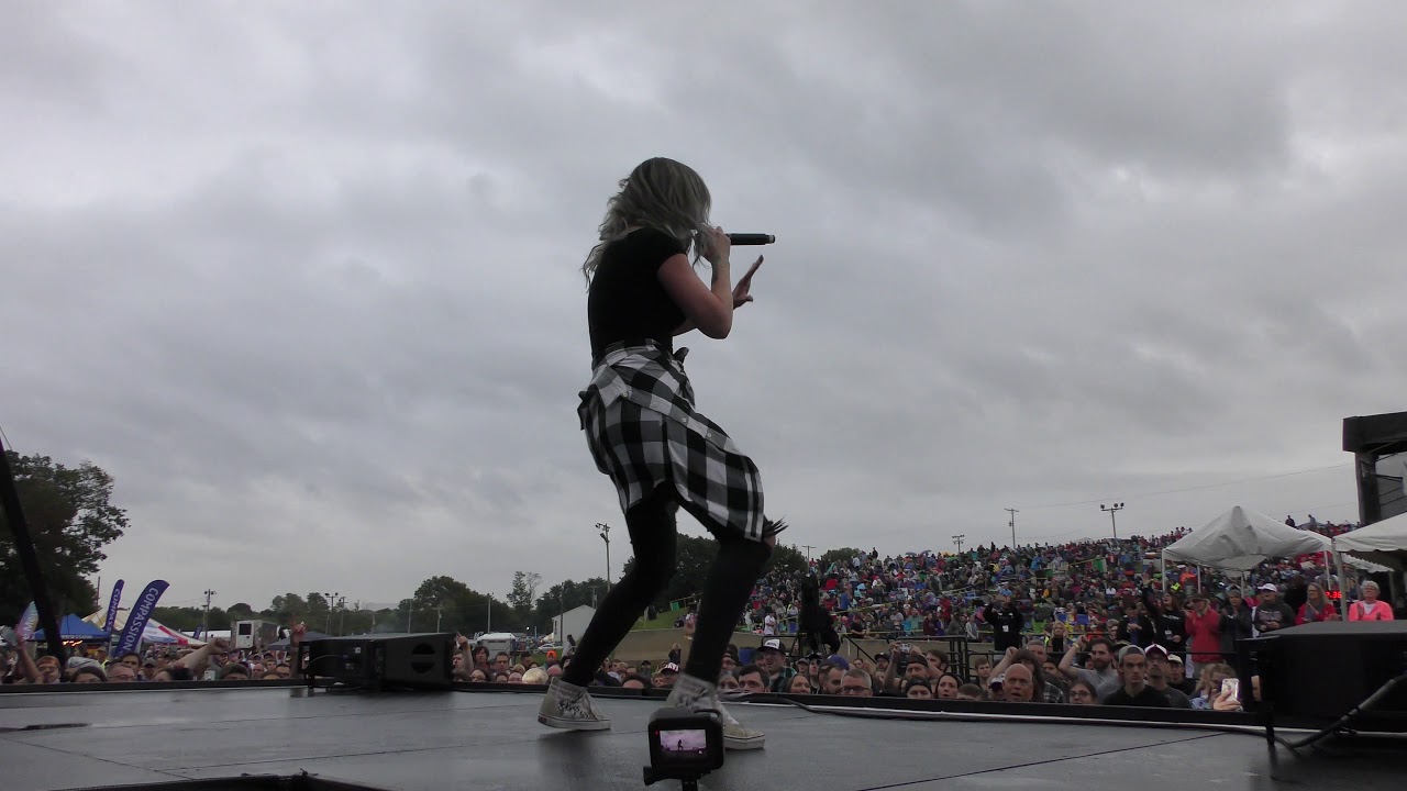 LEDGER - Iconic - Live HD (Uprise 2019) - YouTube