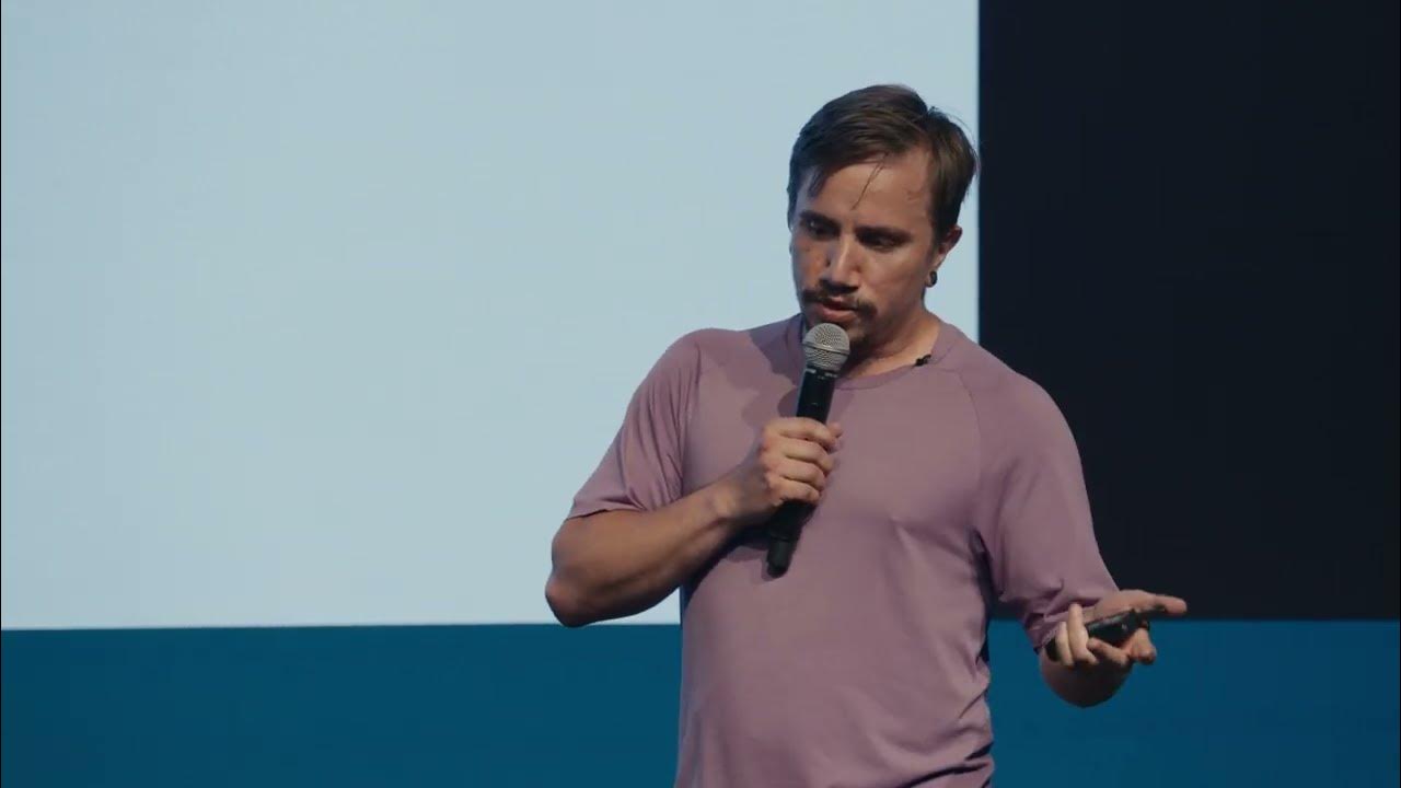 GopherCon EU Lightning Talk 'Envisioning a Go-Powered Ecosystem: The Ultimate Go Computer' - YouTube