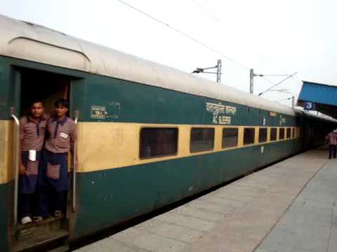 12204/Amritsar Saharsa Garib Rath - YouTube