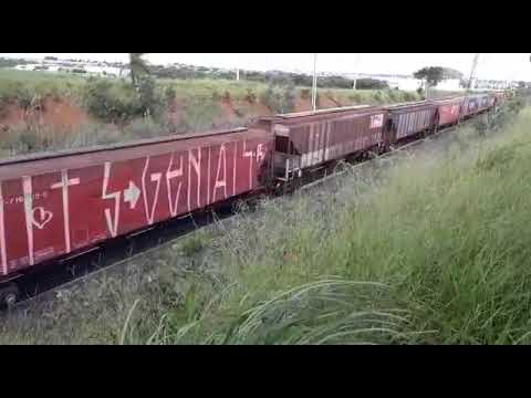 [HD] Rumo 9841 Locomotivas Rumo 772 773 AC44i ZSK São Carlos - YouTube