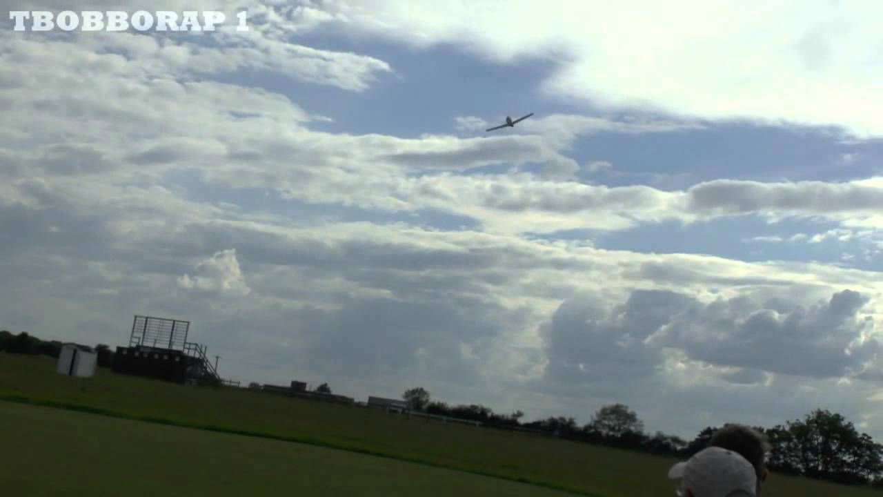 RC YT INTERNATIONAL / ESM DOUGLAS A-1 SKYRAIDER - DLA 32cc - DEANO ...